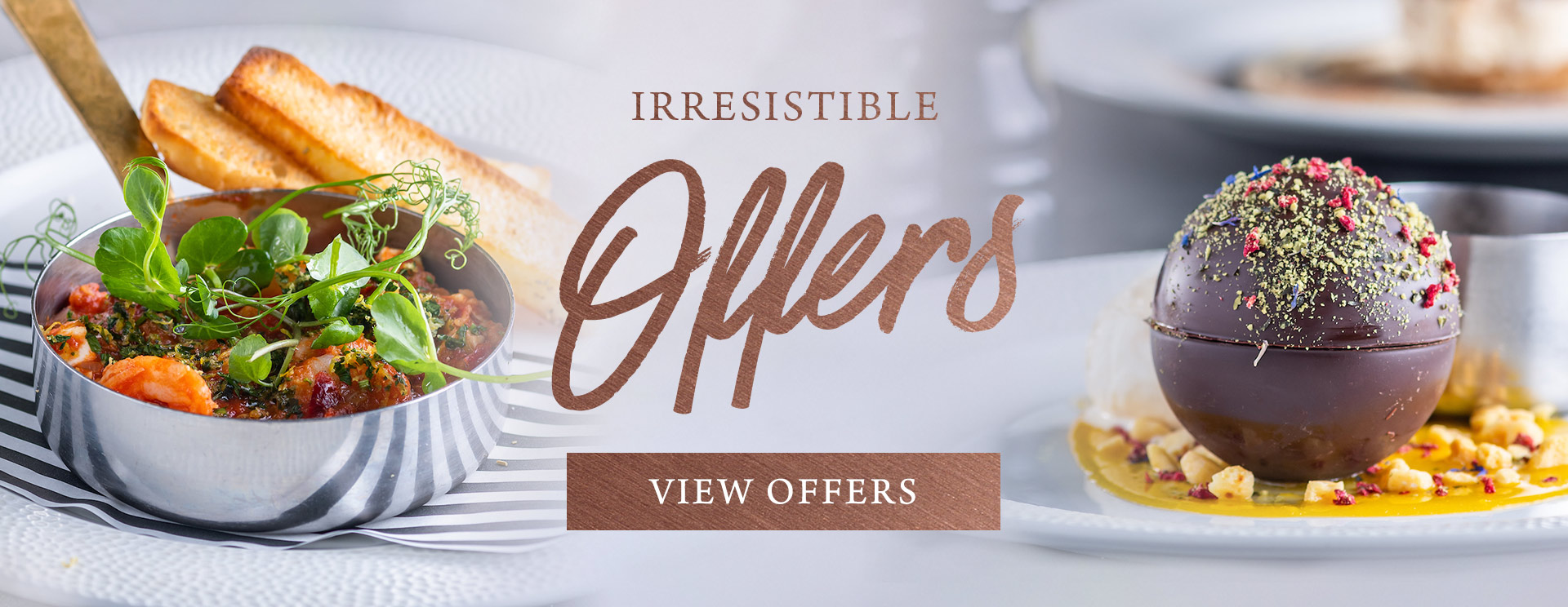 The Coombe Cellars Pub & Restaurant in Combeinteignhead, Devon